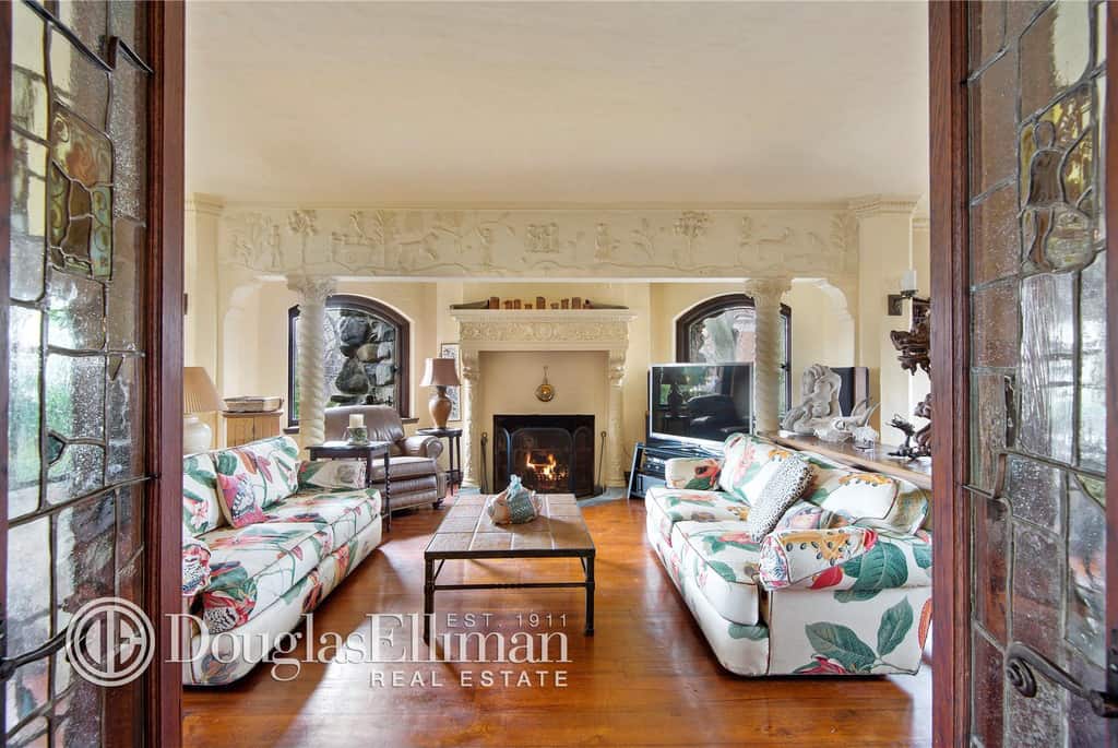 Brooklyn’s Century-Old Gingerbread House is NYC’s Most Adorable Home