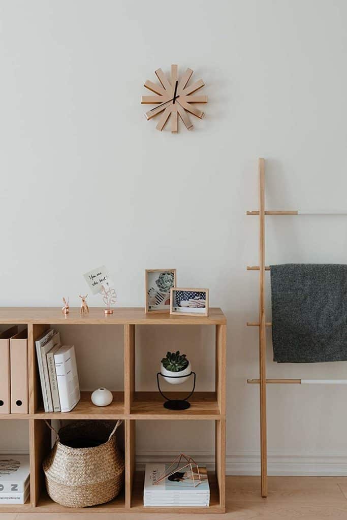 10 of the Most Stylish Minimalist Wall Clocks You Can Buy on Amazon