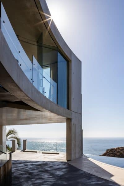 Spotlight: The Razor House -- Alicia Keys and Swizz Beatz' Crazy Mansion