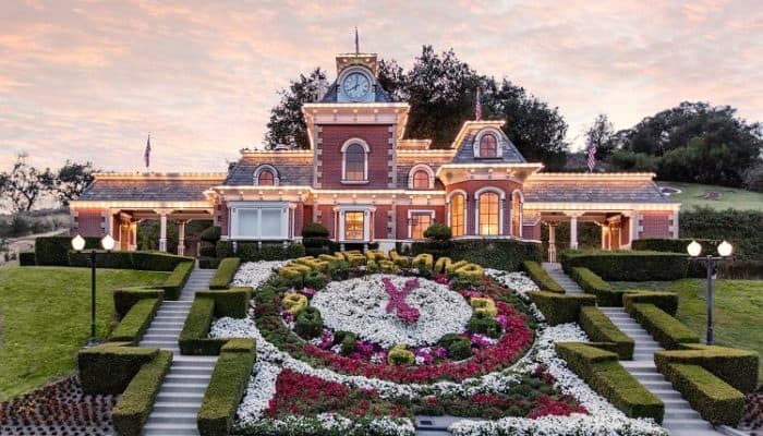 What happened to Michael Jackson's house, Neverland Ranch?