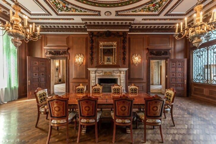 Winfield Hall, the Historic Woolworth Mansion in Glen Cove (Photos)