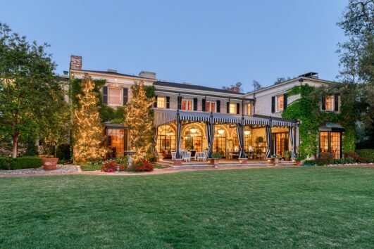 'The Hangover' house hits the market for $10.8M (and it's worth every ...