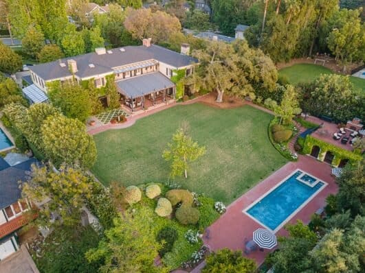 'The Hangover' house hits the market for $10.8M (and it's worth every ...