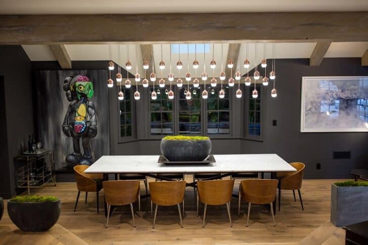 Take a look inside Machine Gun Kelly's house, bought from Youtuber ...