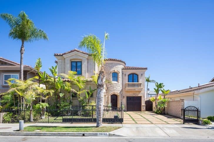 UFC Champ Tito Ortiz's house in Huntington Beach listed for $4.5M