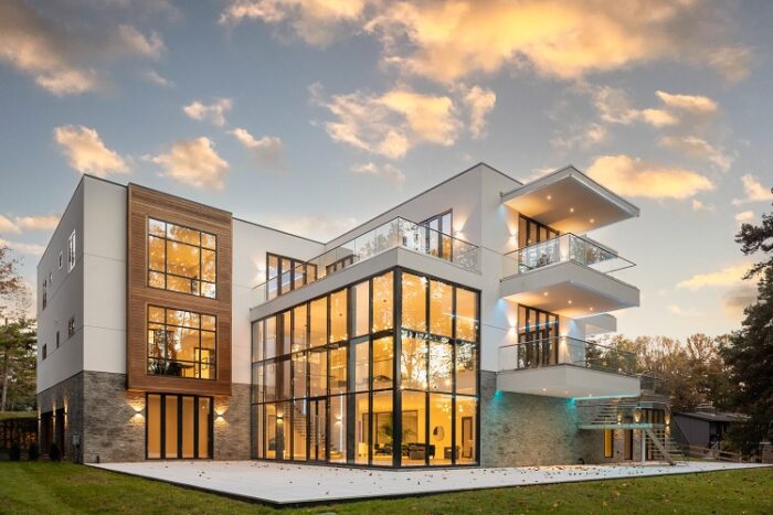 Newly-built house in affluent Washington, DC suburb wows with its ...