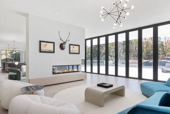 Newly-built house in affluent Washington, DC suburb wows with its ...