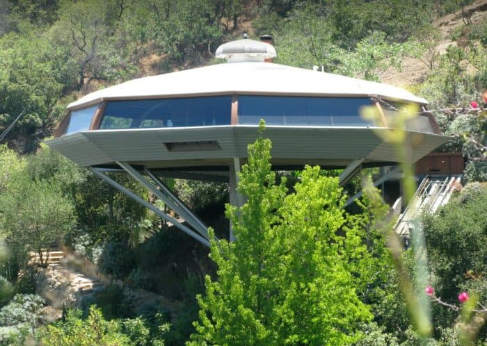 The Chemosphere House and 6 other striking John Lautner homes