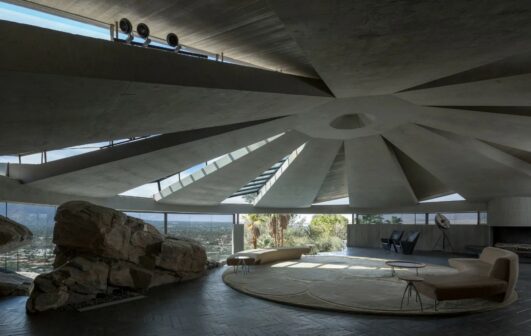 The Chemosphere House and 6 other striking John Lautner homes