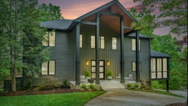 The Beverly House: where 'The Bodyguard' was filmed and Beyonce shot ...