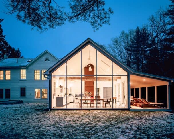 This Floating Farmhouse in the Catskills dates back to the 1820s, but ...
