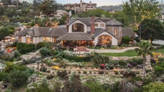 Richie Rich's House is Actually the Biltmore Estate, America's Largest Home