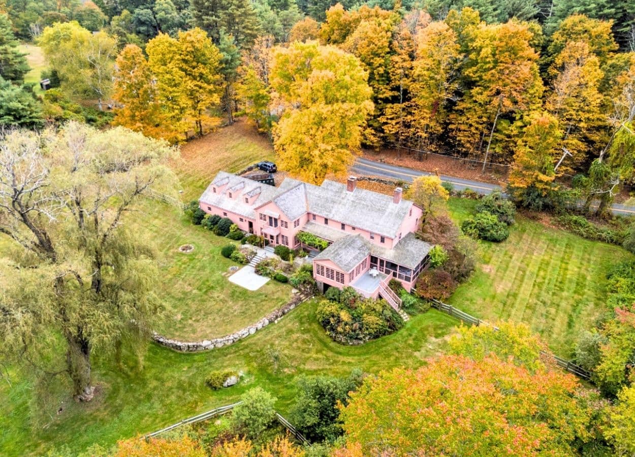 This Pink Farmhouse in Weston, MA, is almost 300 years old