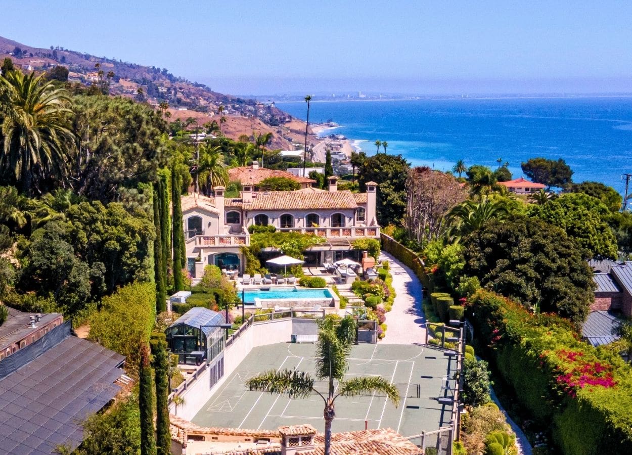 ‘La vita è bella’ in this grand $29.9M Italian villa in Malibu