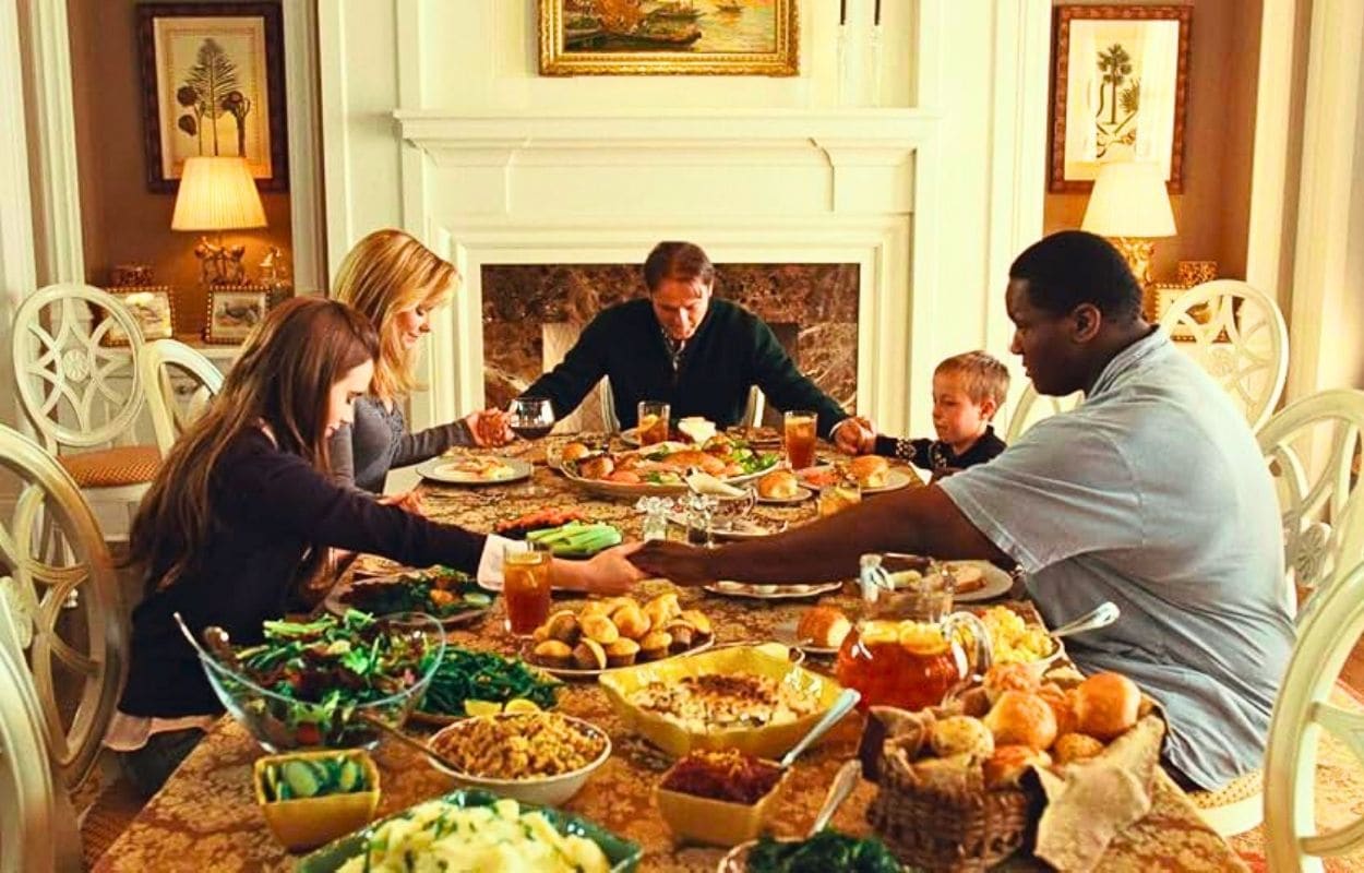 12 beloved Thanksgiving-movie homes, as Zillow listings