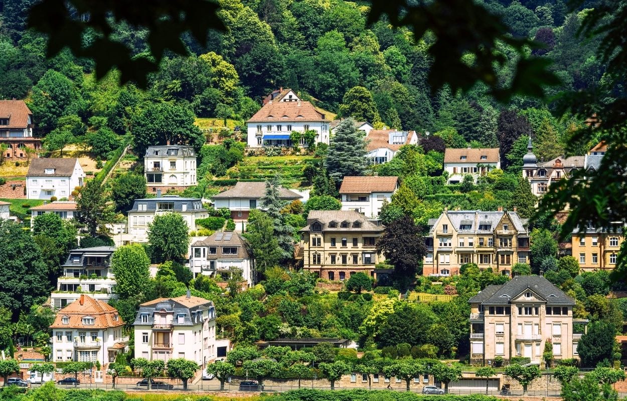 Mid-size U.S. cities known for their beautiful historic homes